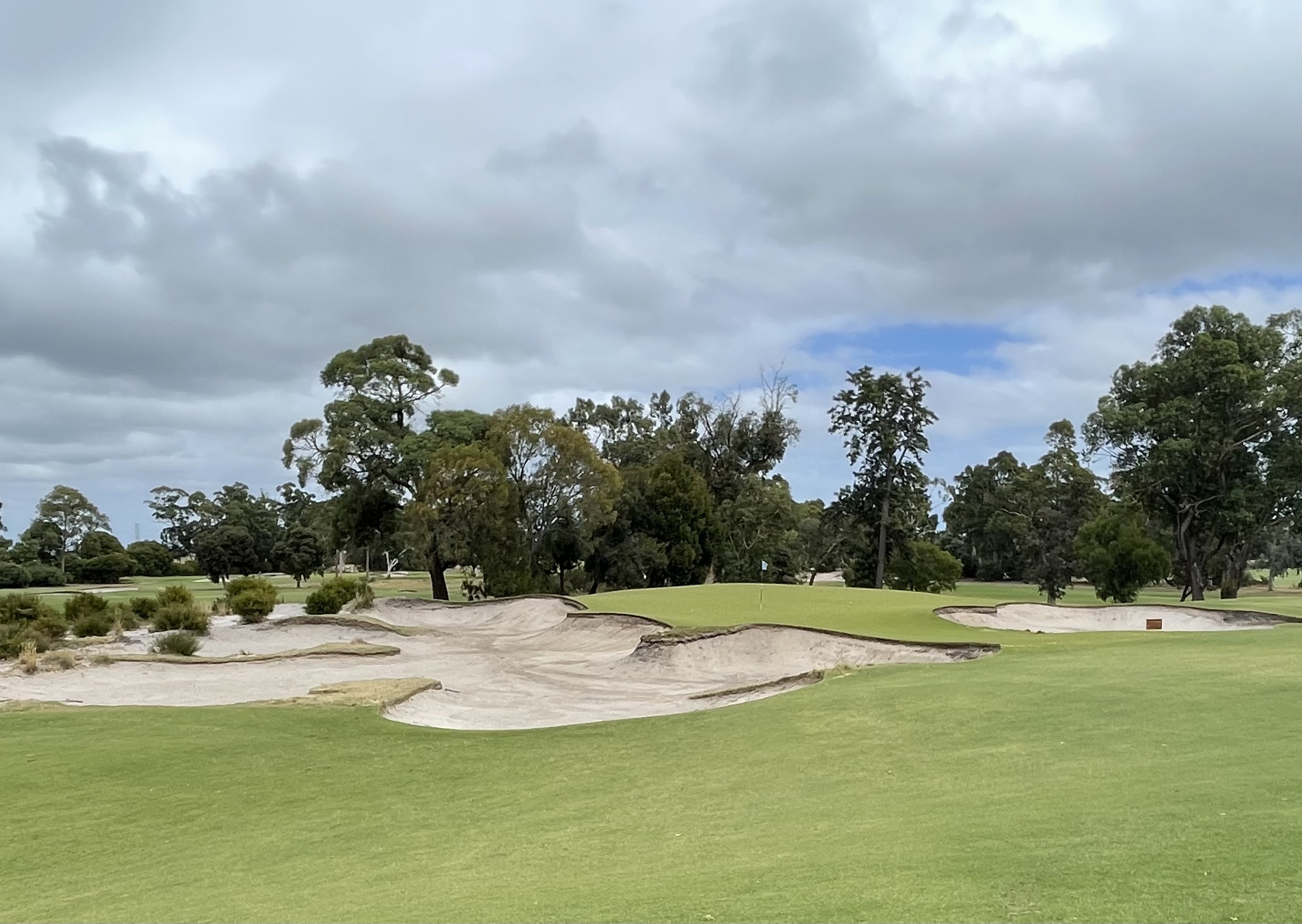 Commonwealth Golf Club Review by T P Dean | Top 100 Golf Courses