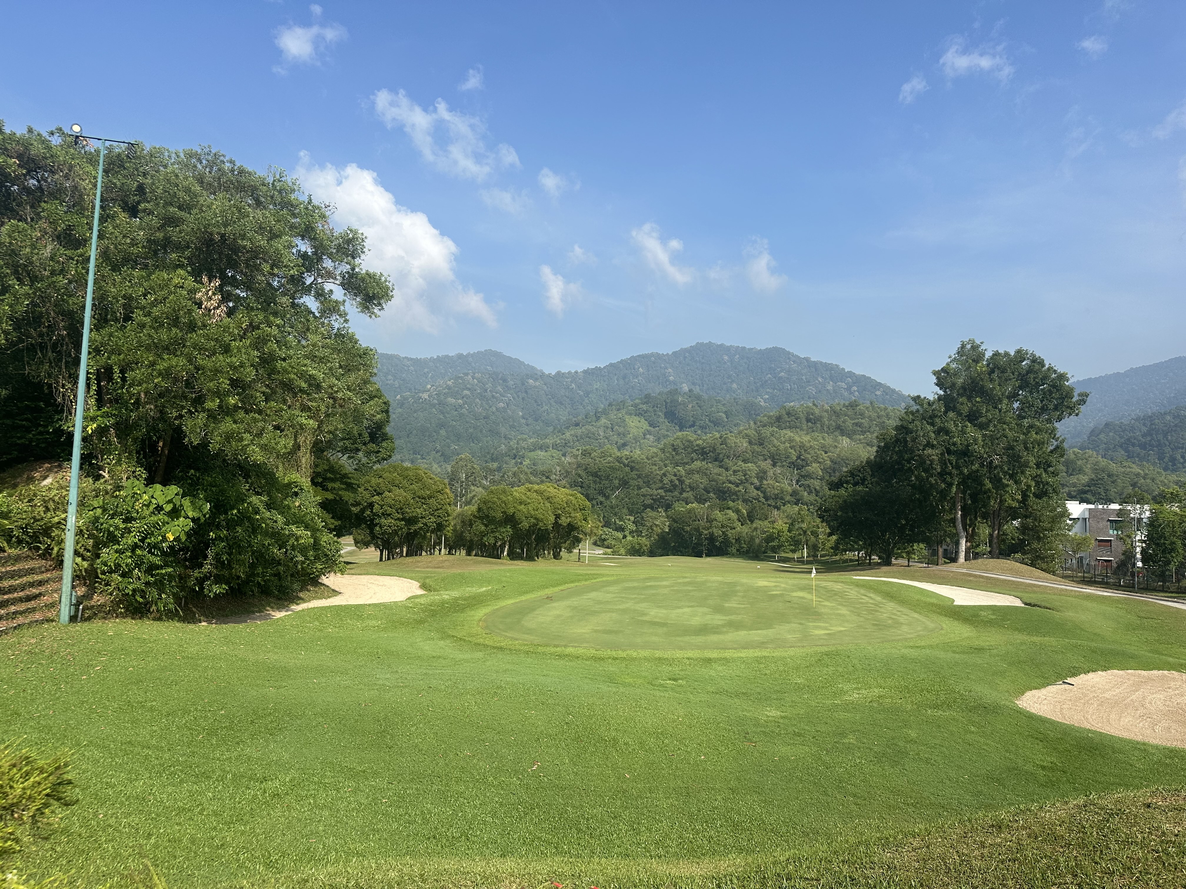 Meru Valley (Valley and Waterfall) Review by Leong | Top 100 Golf Courses